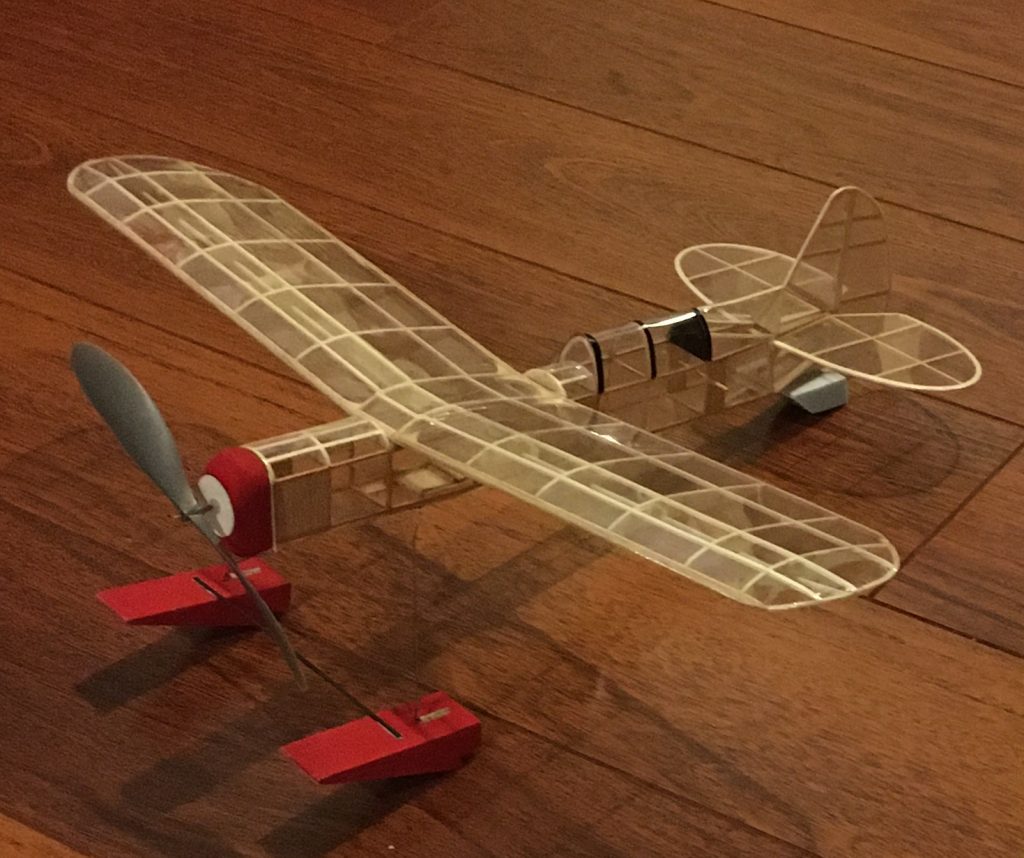 Free Flight Rise Off Water, Land On Water Flying - The Gee Bee.com
